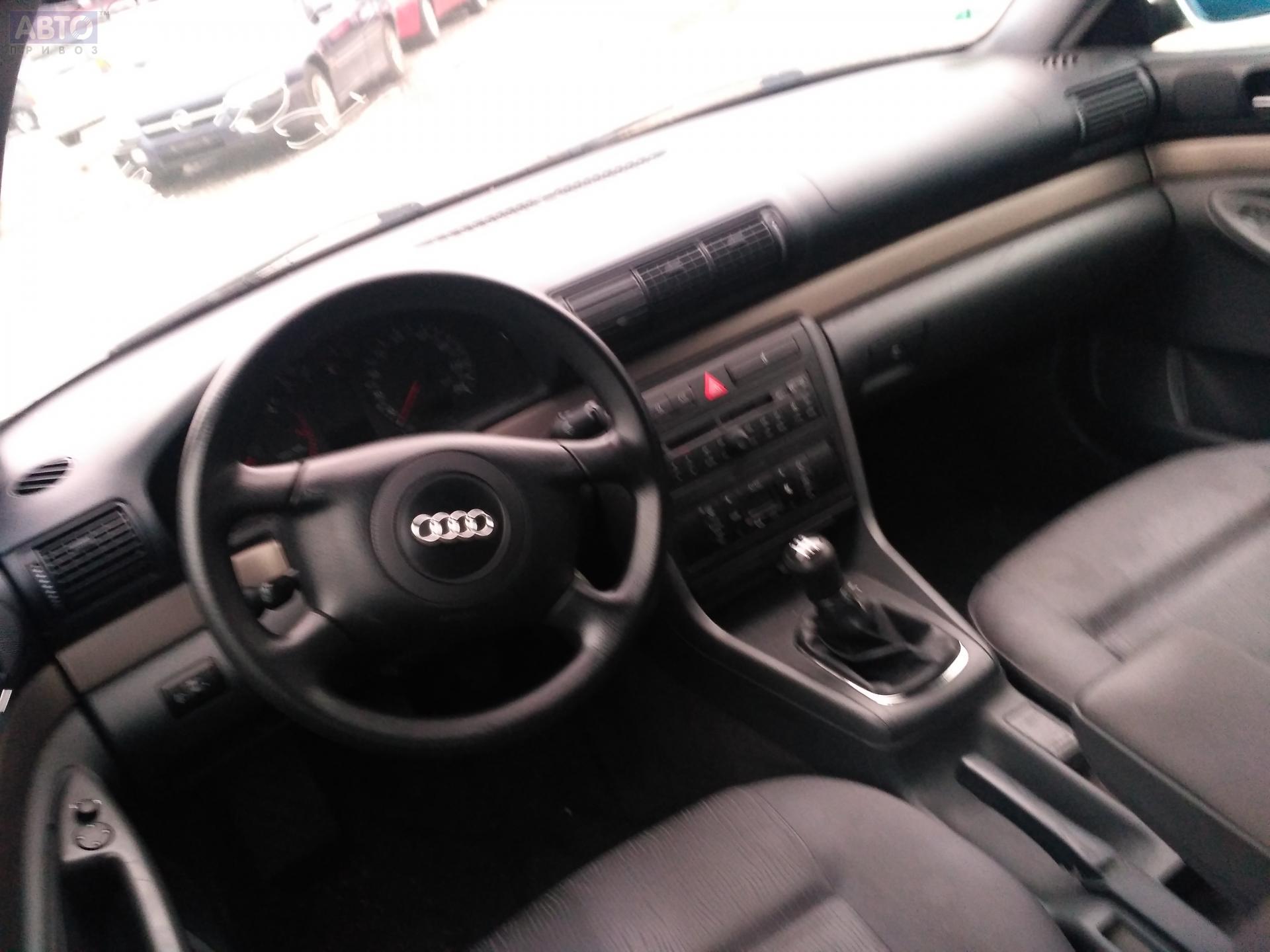 8L0827505M Замок багажника для Audi A4 B5, 2000, купить б/у, артикул ...